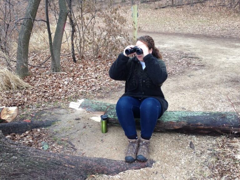 Birdwatching For Beginners: The Ultimate Guide (2026)
